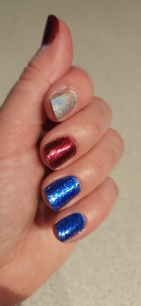 ILNP Ruby - Vibrant Red Shimmer Nail Polish