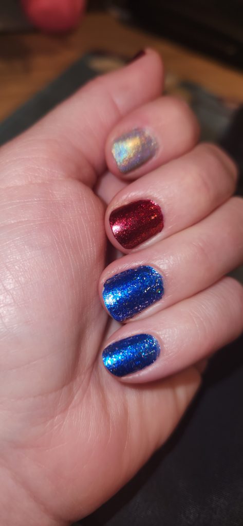 ILNP Ruby - Vibrant Red Shimmer Nail Polish