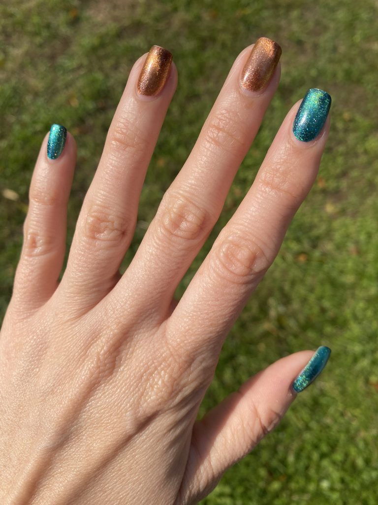 ILNP Fawn - Radiant Bronze Magnetic Nail Polish