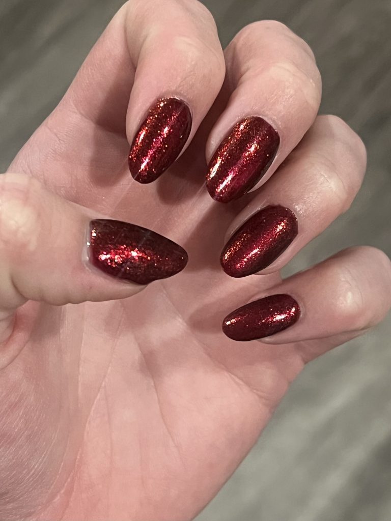 ILNP Ruby - Vibrant Red Shimmer Nail Polish