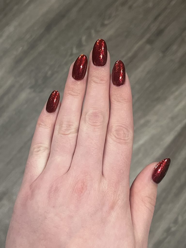 ILNP Ruby - Vibrant Red Shimmer Nail Polish
