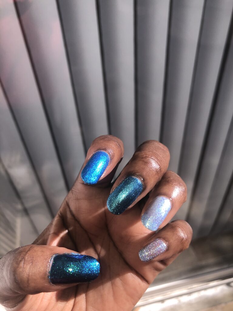 ILNP Invite Only - Bold Teal Shimmer Nail Polish